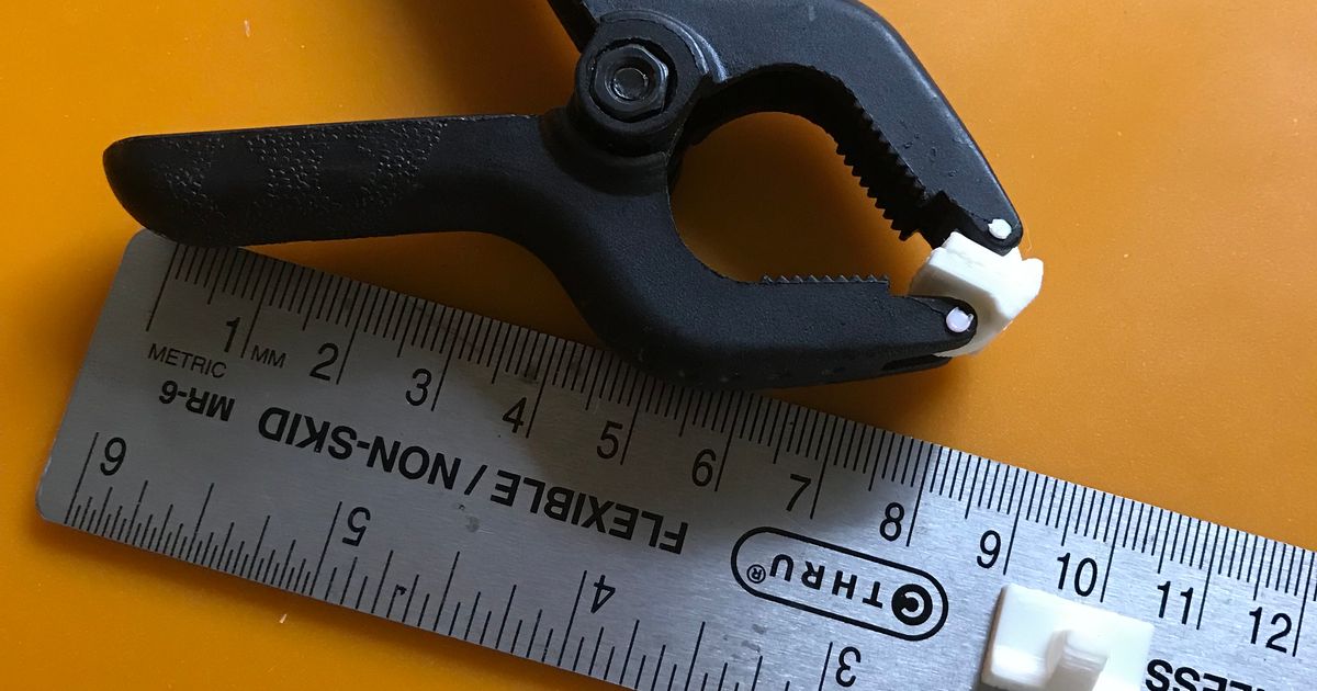 Spring clamp jaw to fit mini clamps by Lacemaker | Download free STL ...