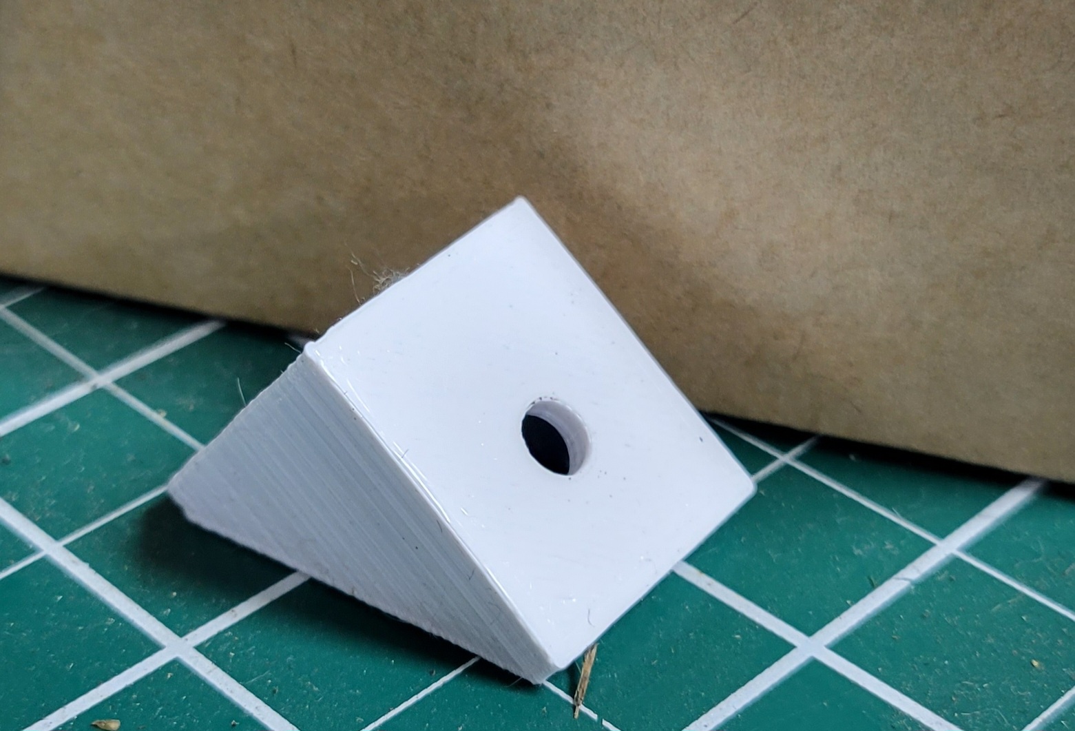 Unirac Aluminum Extrusion Table/Bench Mount by MrMisfitMayhem ...