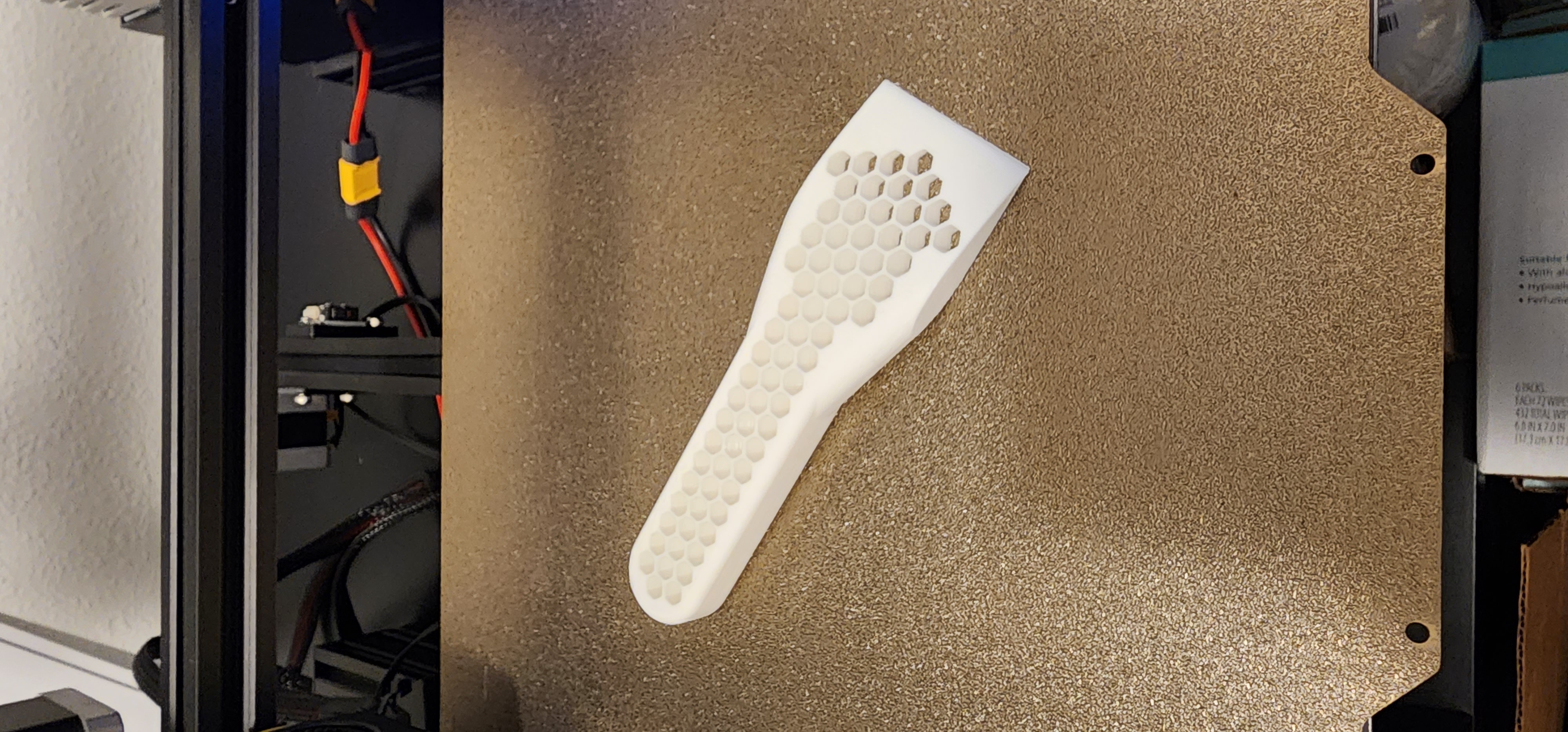 Hexo Scraper (Print Bed Scraper) by Jay93 | Download free STL model ...