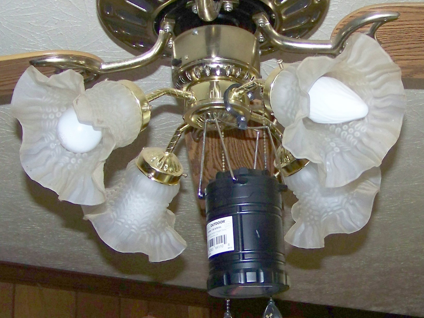 Harbor Freight Luminar Lantern Hanging Hook by JEO | Download free STL ...