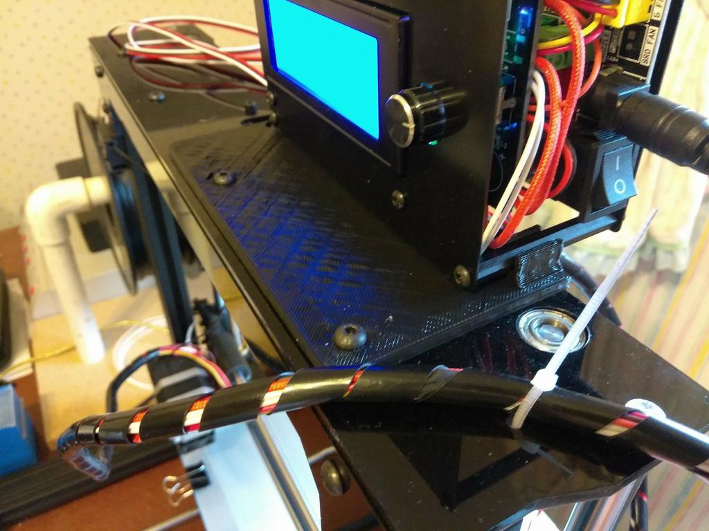 Pxmalion core i3 control box mount by Natronics | Download free STL ...