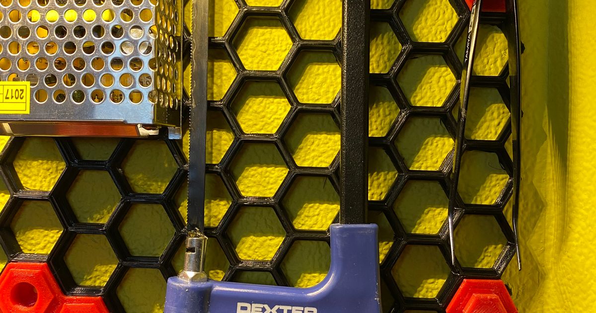 Saw "Dexter" mount for Honeycomb wall by TuXaMaT | Download free STL ...