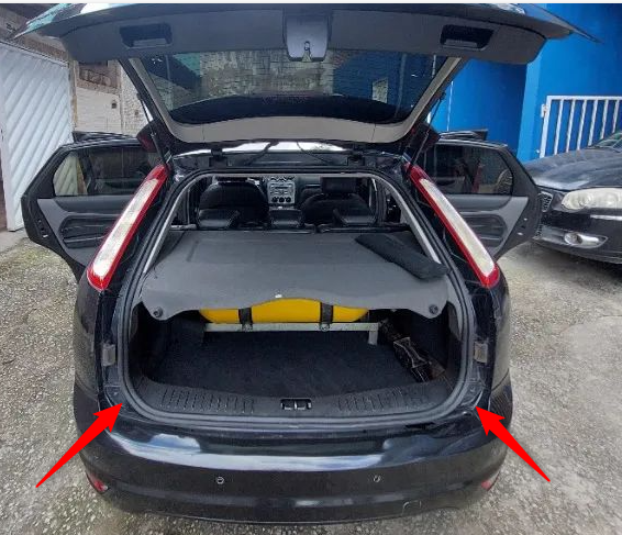 Ford Focus wagon trunk door Rubber by Rodrigo S. | Download free STL ...