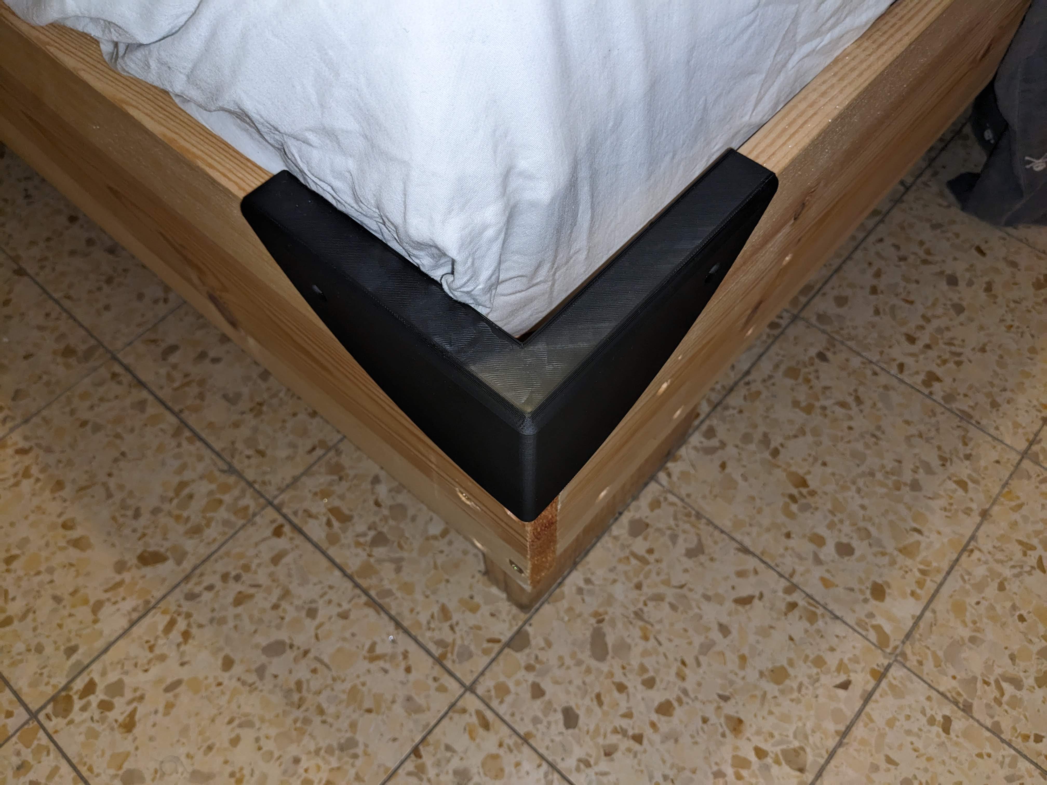 Bed Frame corner cover by Tzvi-Bar Schumert | Download free STL model ...