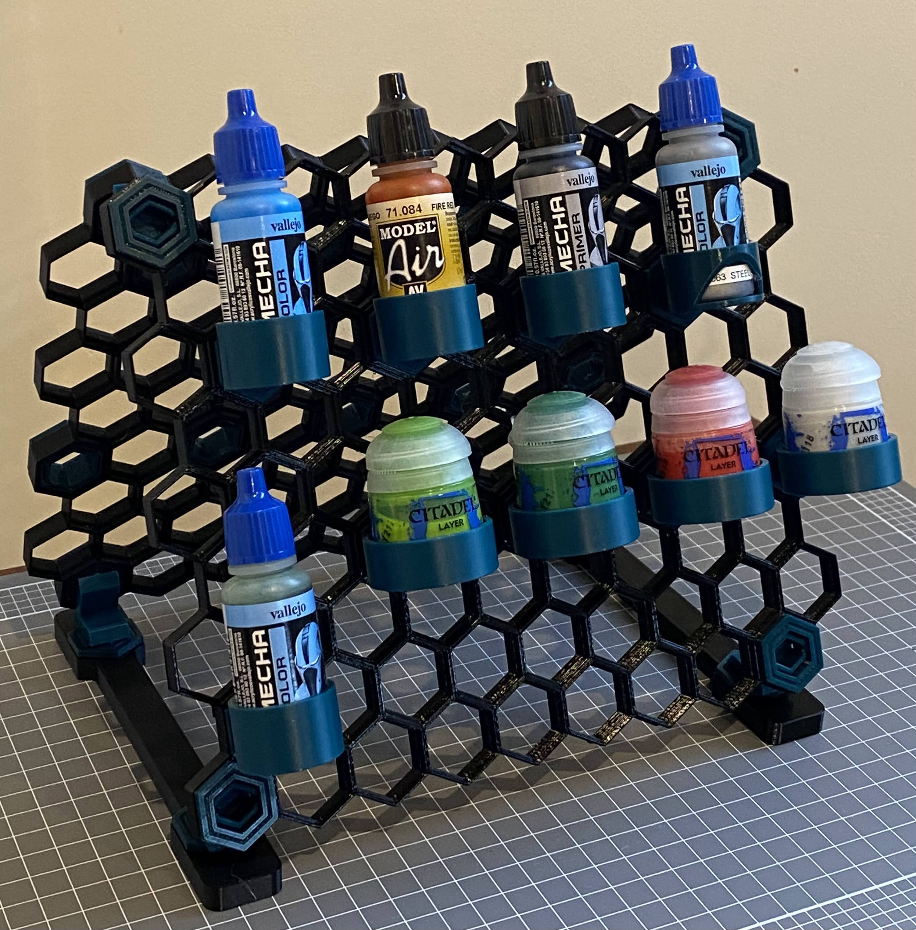 Honeycomb Wall Holder - For Model Paint by SquareMesh | Download free ...