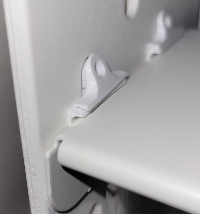 Skadis Container Lid Securing Clip by SachMach | Download free STL ...