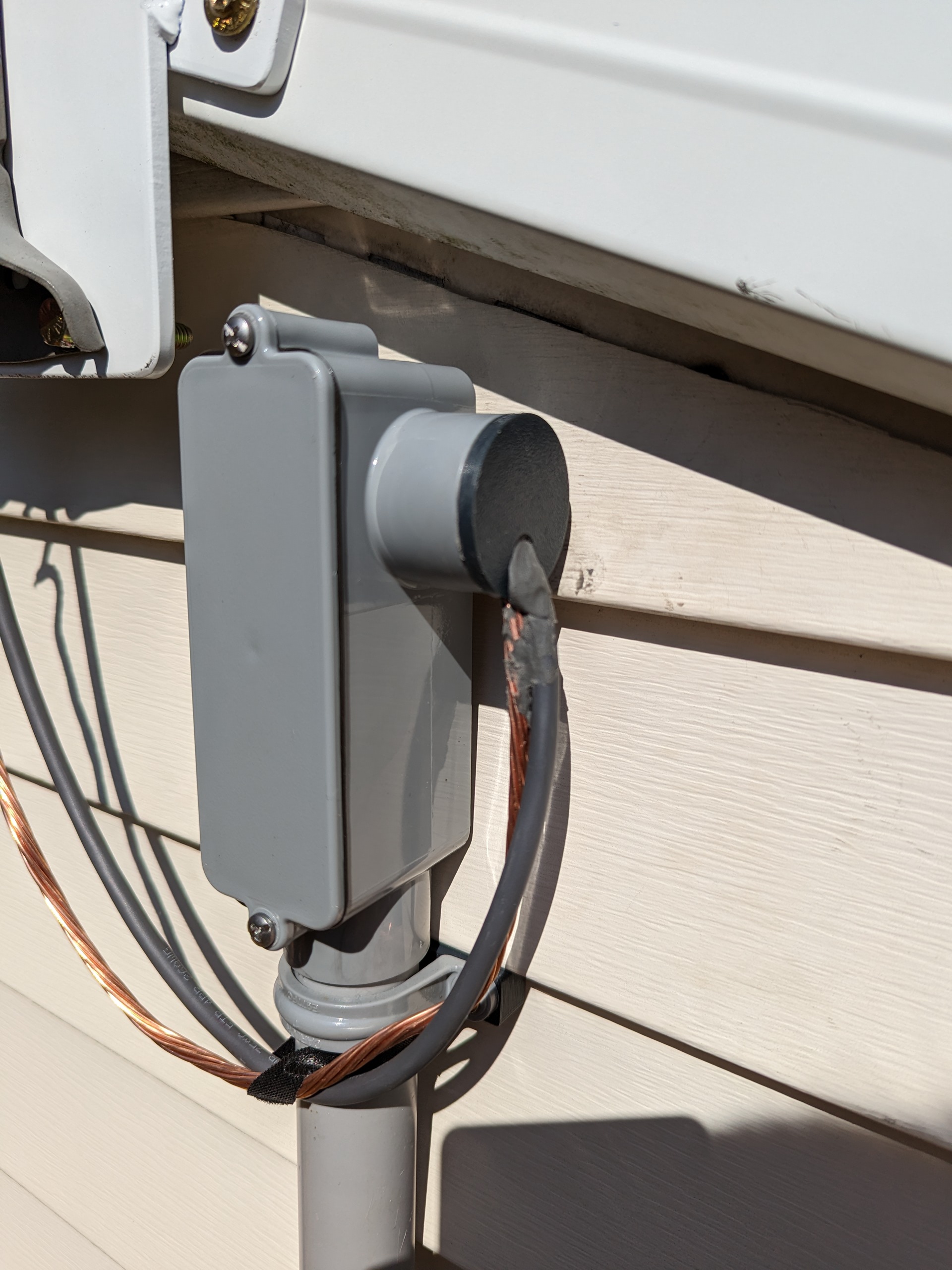 Conduit Box Cap by BillDaCatt | Download free STL model | Printables.com