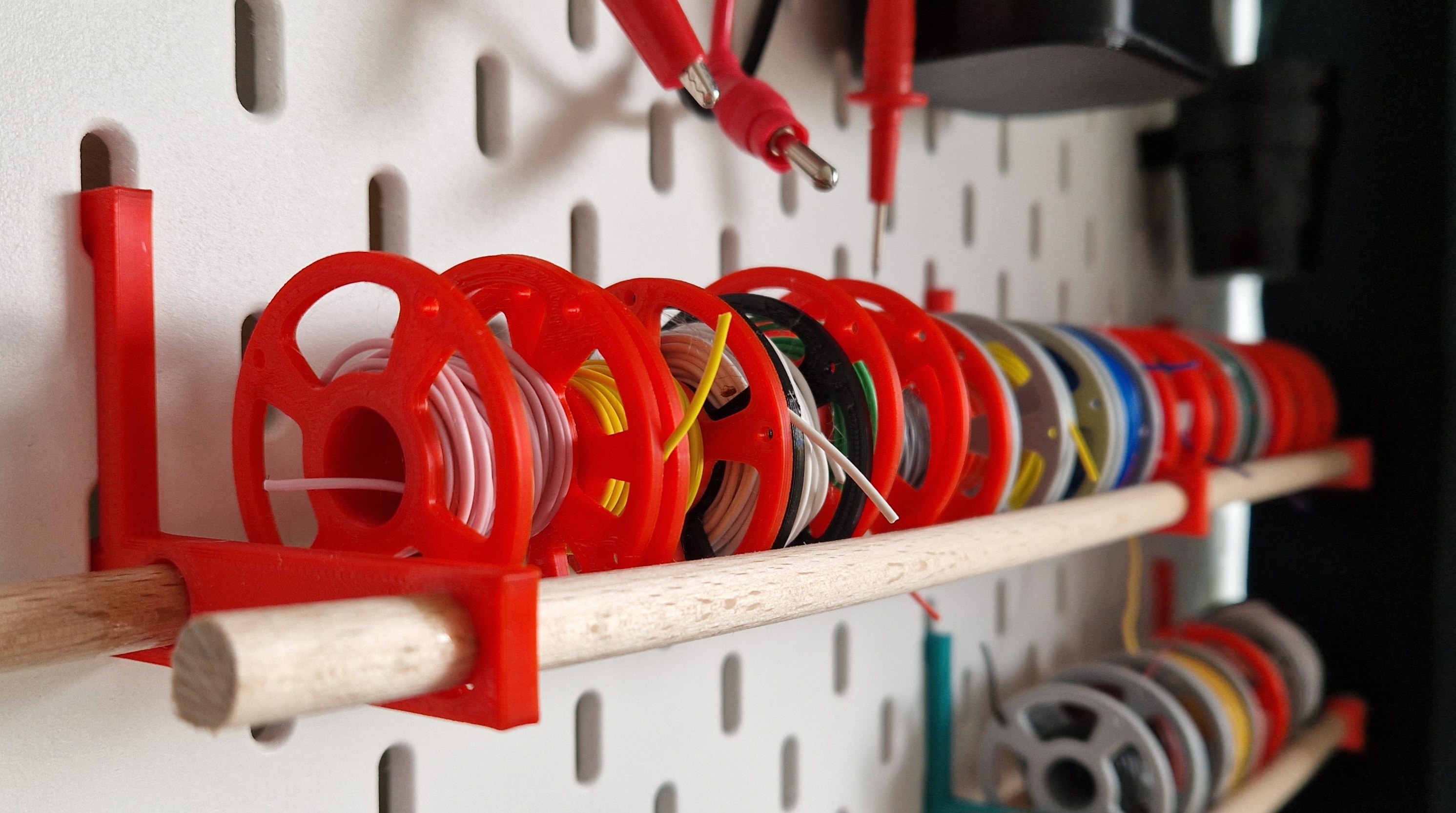 Skadis Spool Holder by Christine van den Bout | Download free STL model ...