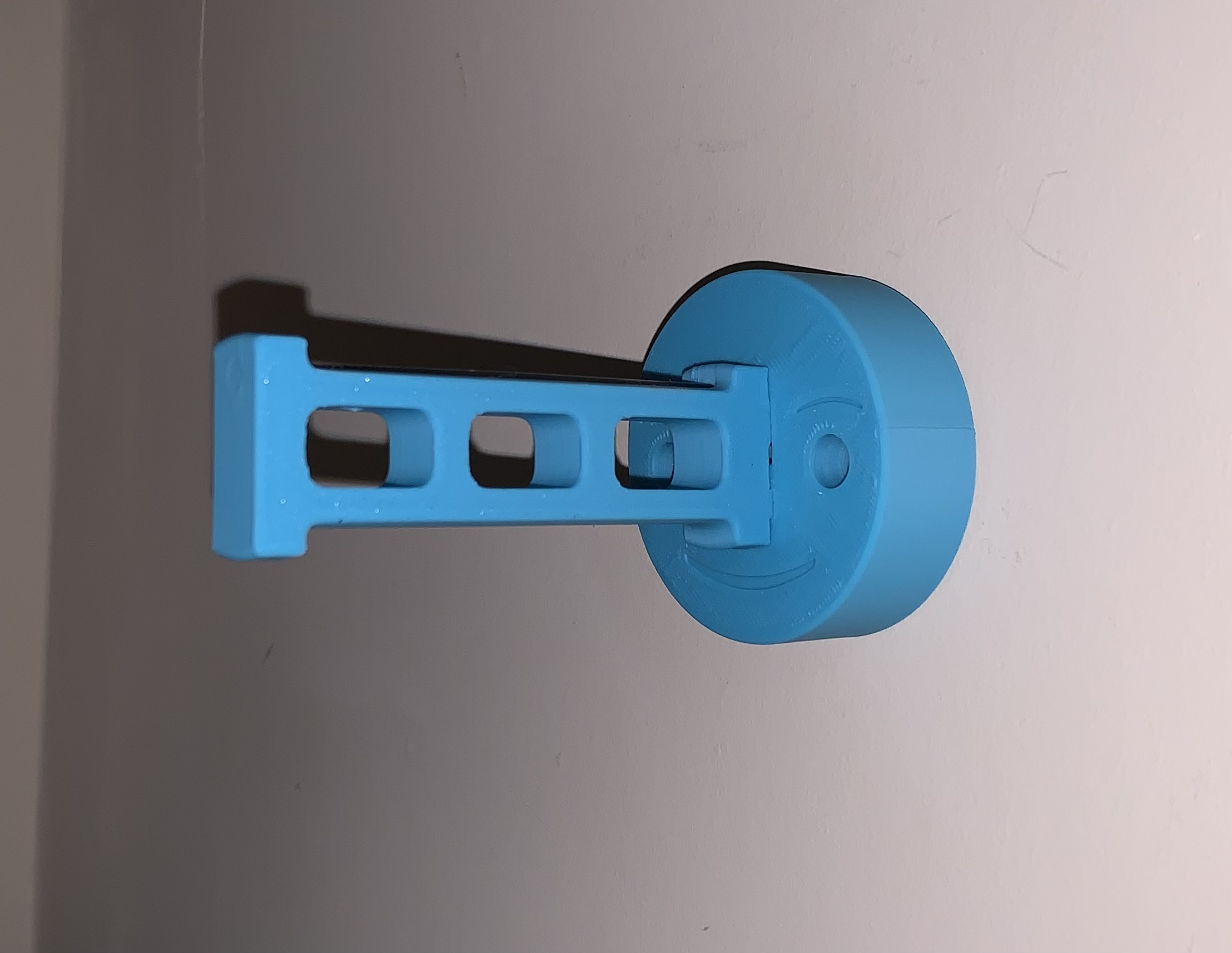 Switchwire Spool Holder Wall Mount by Kevin Micallef | Download free ...