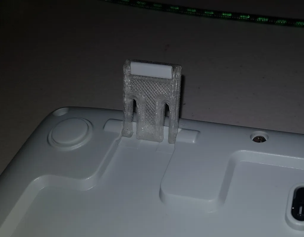 Logitech Keyboard Legs by GeoSaffer | Download free STL model ...