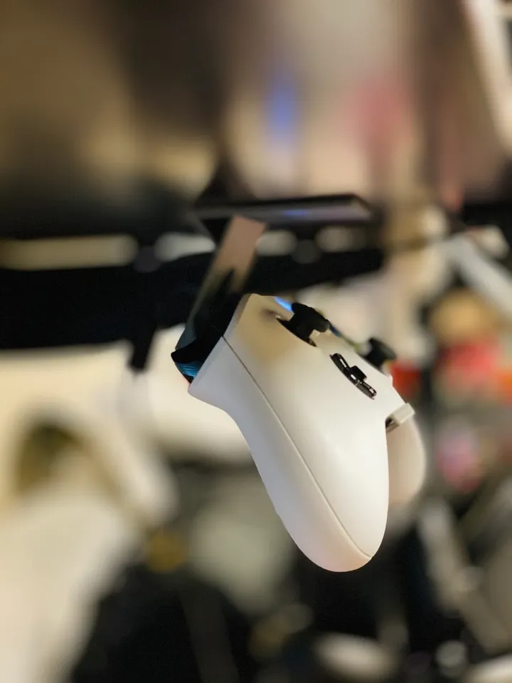 Xbox One Controller - Simple under desk holder by jericho | Download ...