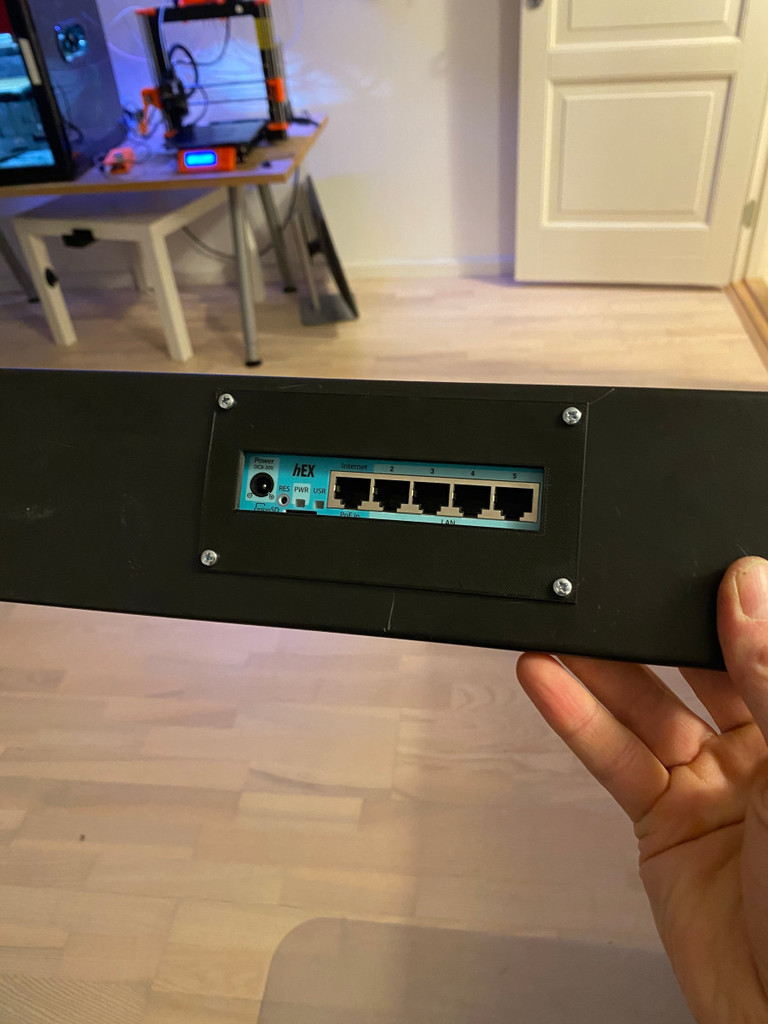 mikrotik hex router rack mount by Mikbund | Download free STL model ...