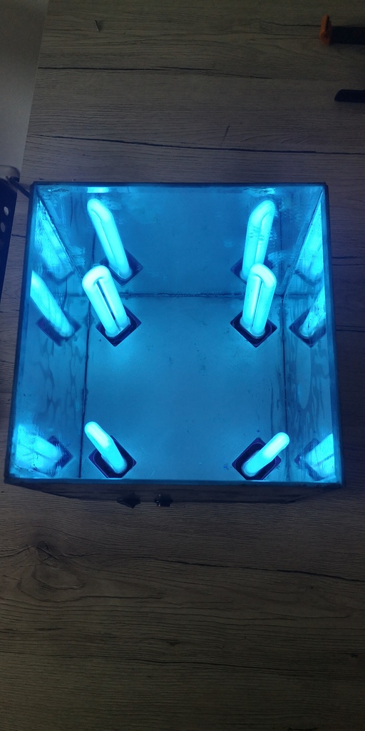 UV Box by Les impressions D'ega | Download free STL model | Printables.com