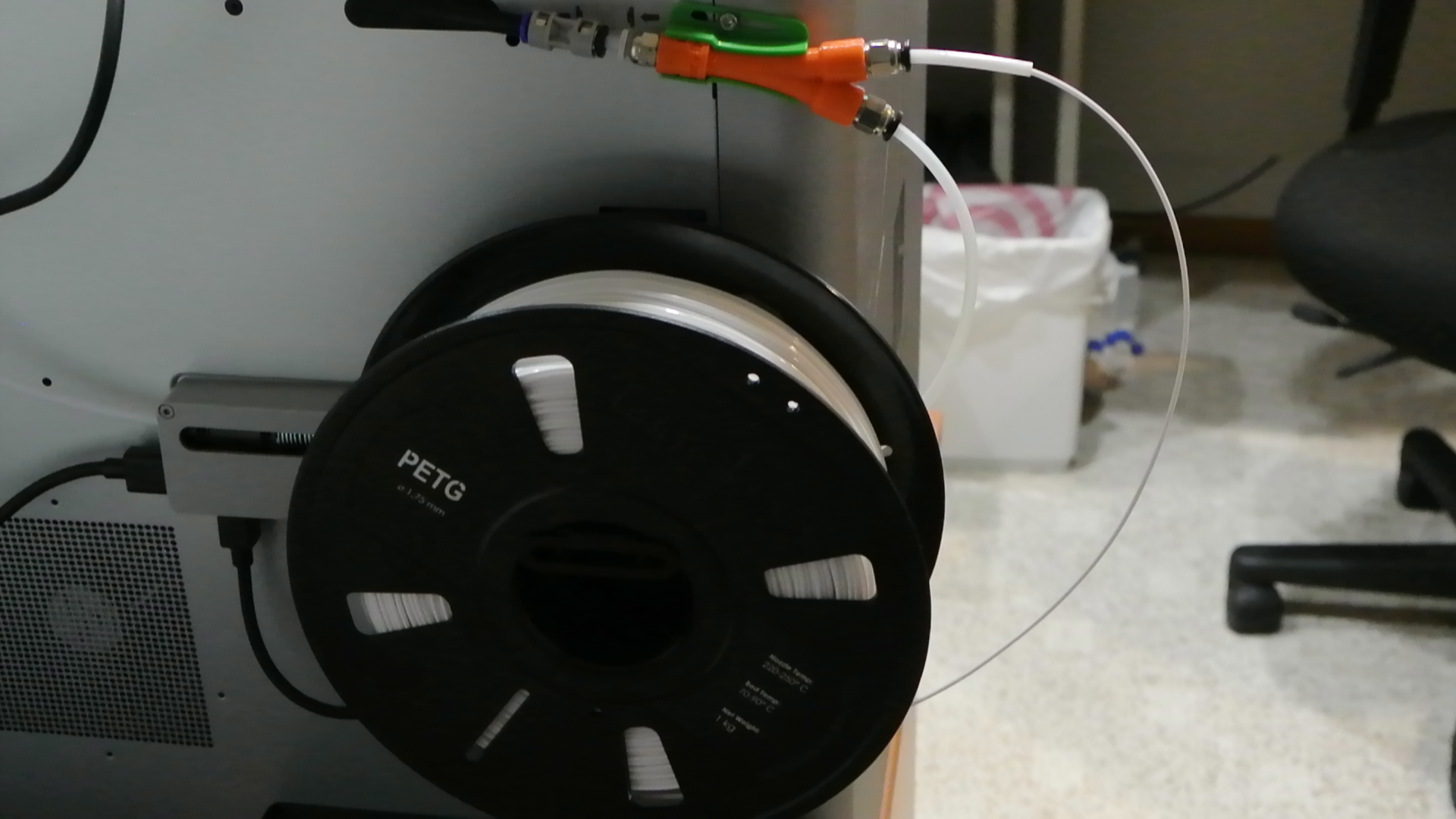 Y-Splitter for the Bambu Lab X1C AMS by Ed Johnson | Download free STL model | Printables.com