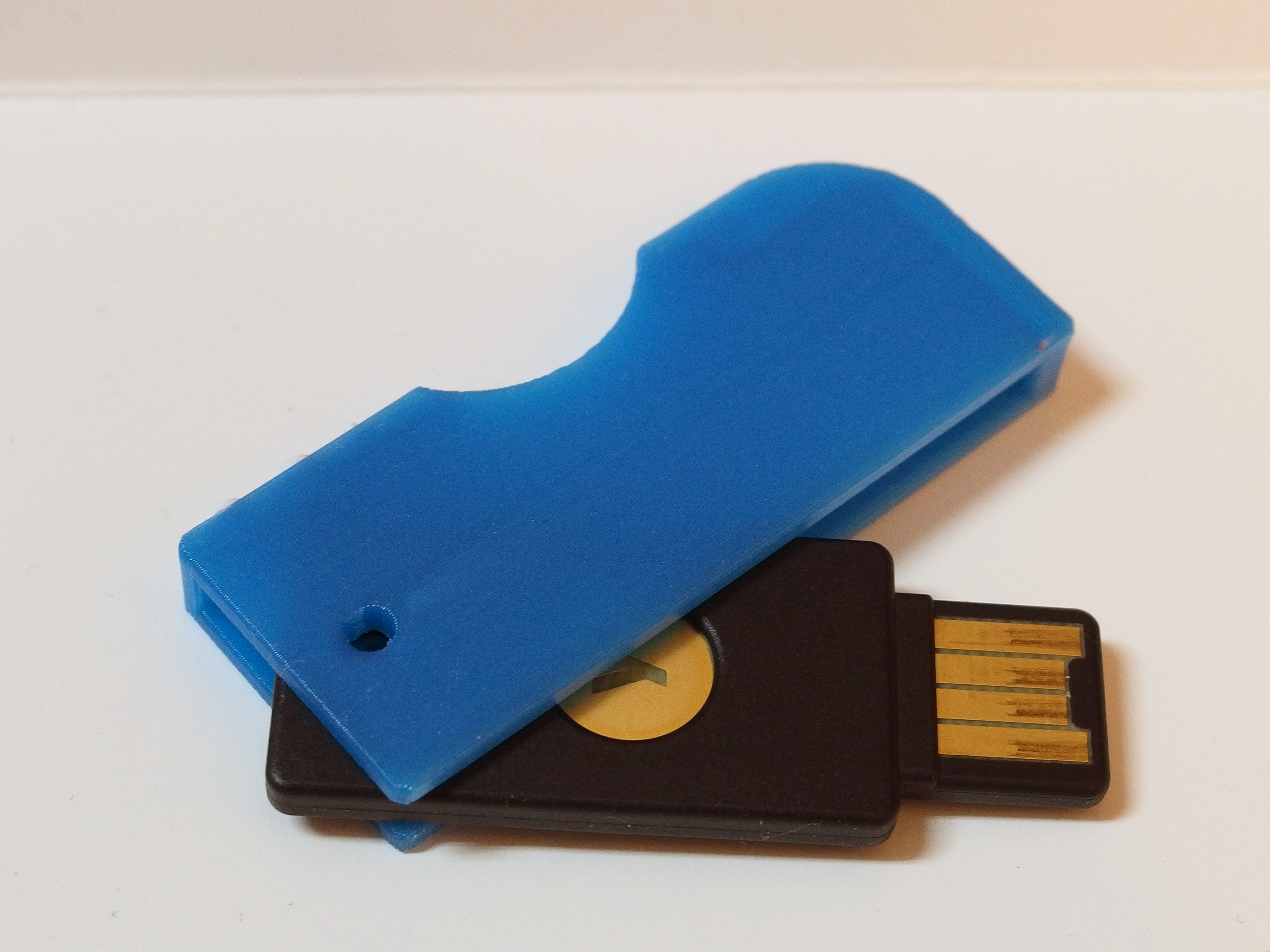 Cover for YubiKey by Johny5 | Download free STL model | Printables.com