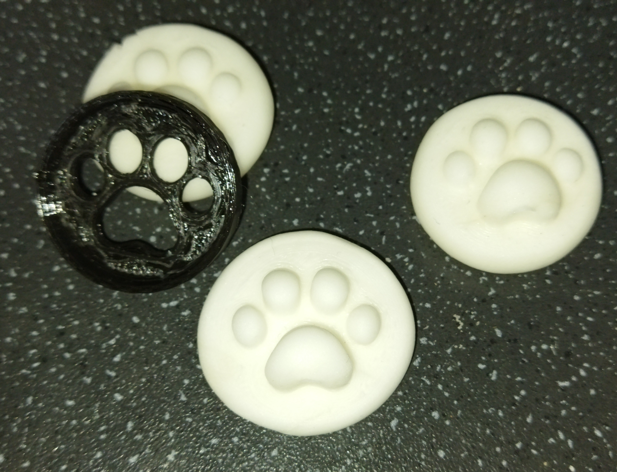 Kitty Paw Print Fondant/Cookie Press by Adam Oellermann | Download free ...