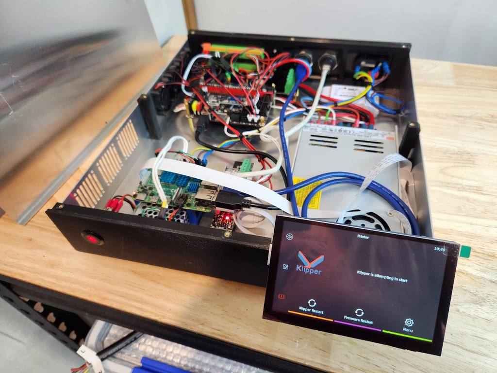 Universal Printer Electronics Case by Jason | Download free STL model ...