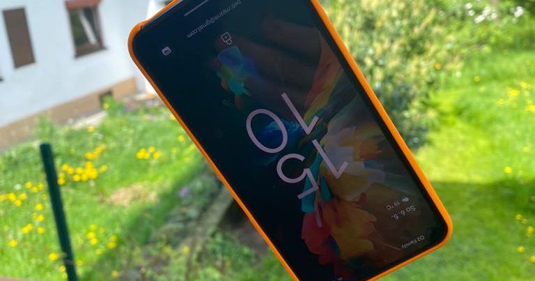 Pixel 5 string case by Petr Mezník | Download free STL model ...