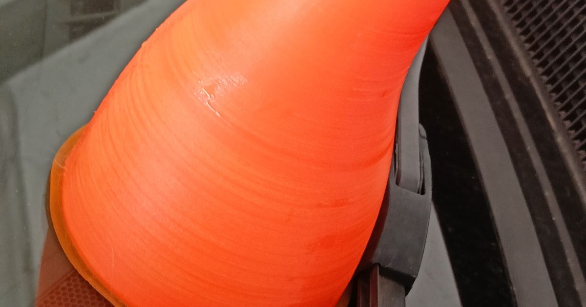 Mazda 3 (BM) glass cleaner funnel by Lucasa77 | Download free STL model ...