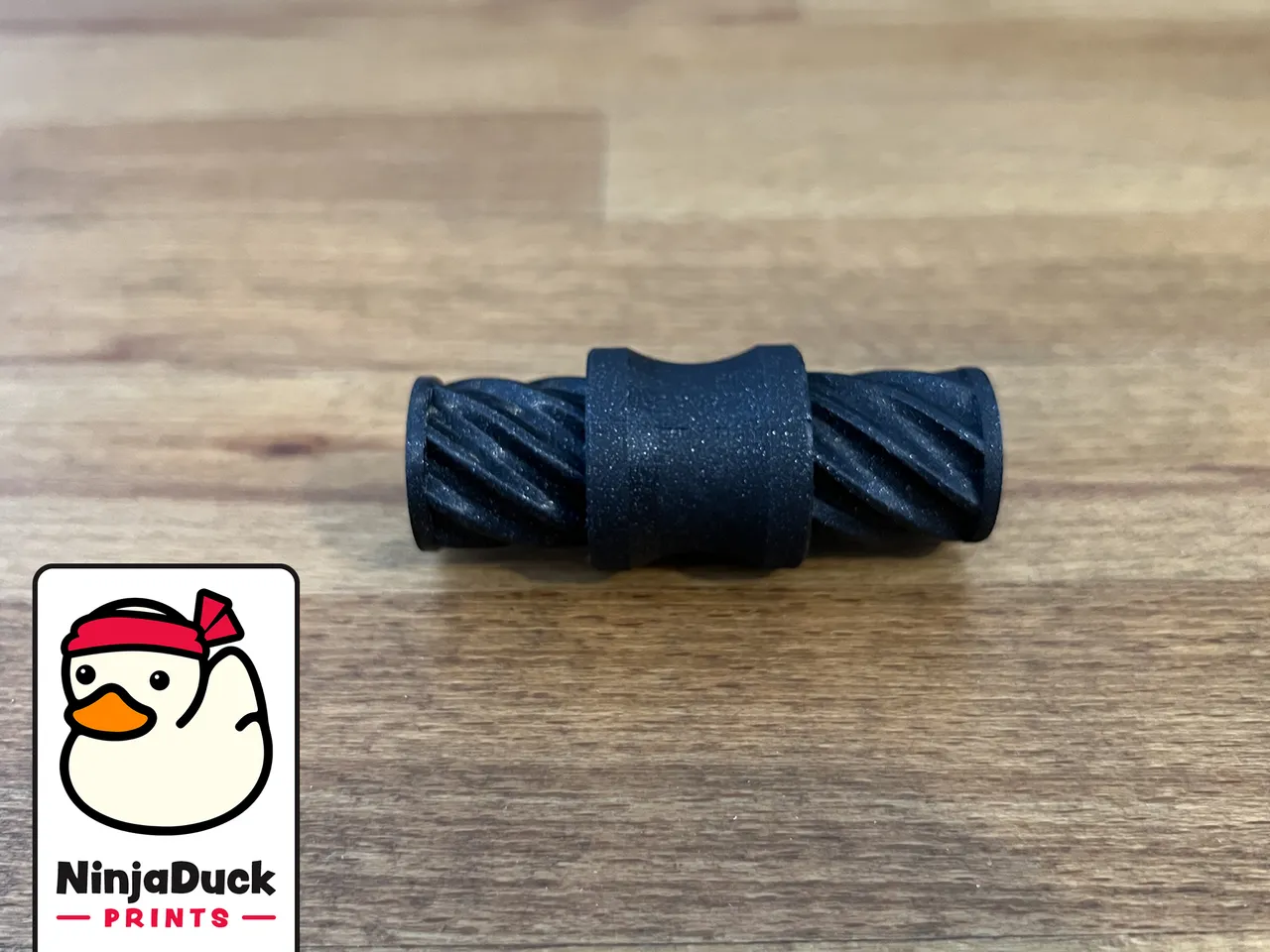 Fidget Helix Screw - Print in Place by NinjaDuck Prints | Download free ...