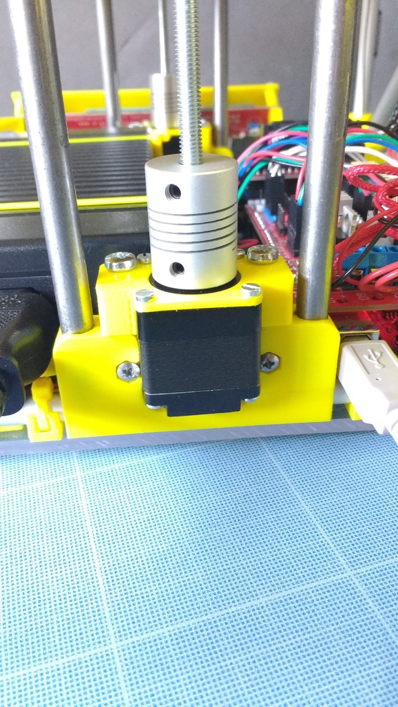 NEMA 11 motor mount for Microcube Z Axis by ort | Download free STL ...
