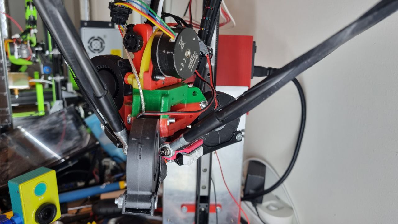 Kossel Plus Volcano mount for 3 x 5015 blowers by coderus | Download ...