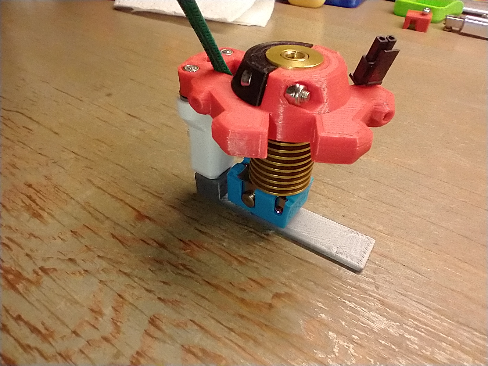 Kossel Mini E3D V6 Effector with BlTouch Mount by CrooksUSA | Download ...