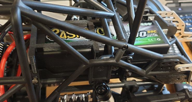 Axial SMT10 Battery Strap - 38mm 3s Lipo by MMartynJ | Download free ...