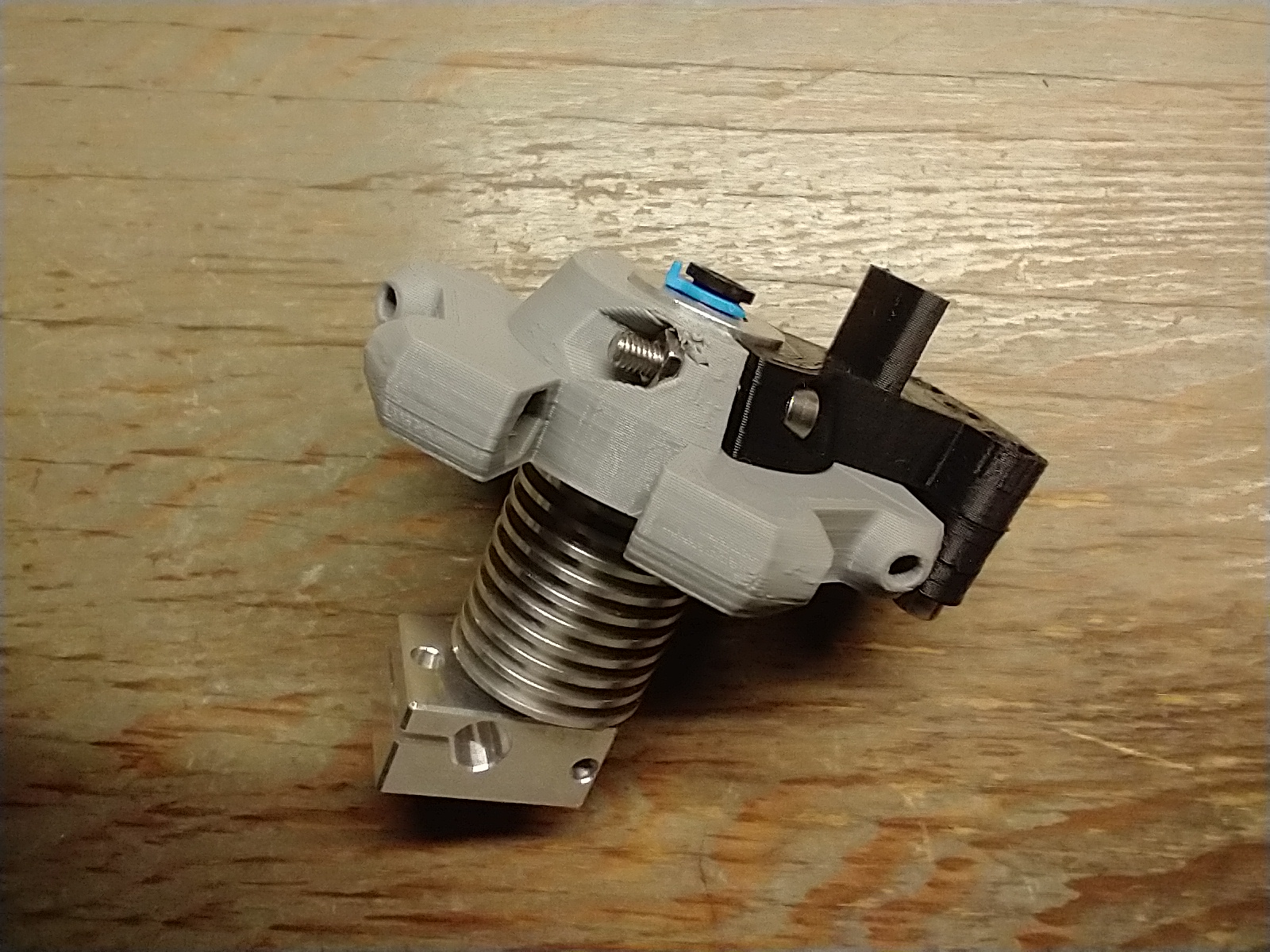 Quick & Easy BlTouch Mount for a Kossel Mini E3D V6 Effector by ...