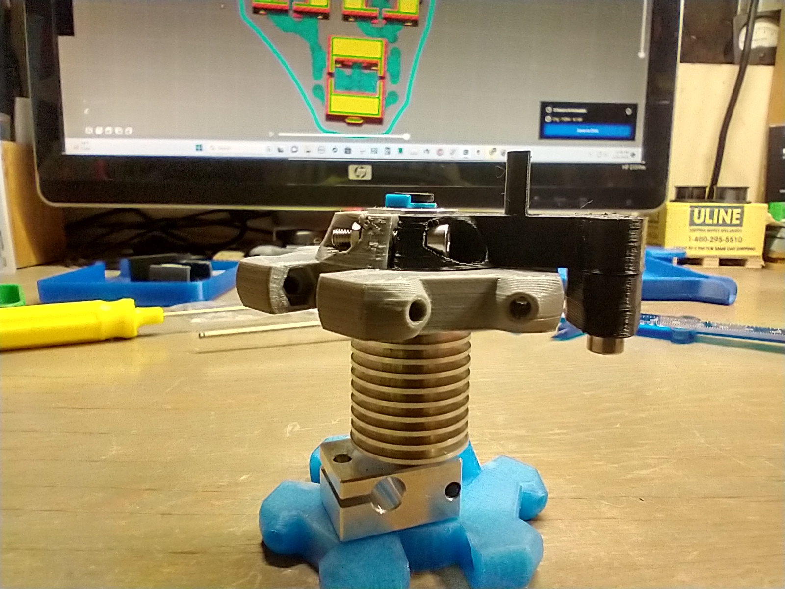 Quick & Easy BlTouch Mount for a Kossel Mini E3D V6 Effector by ...