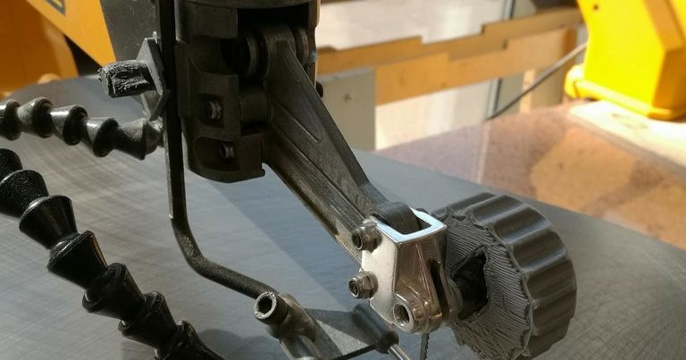 Dewalt Scroll Saw Wing Nut (FIXED) by RAM | Download free STL model ...