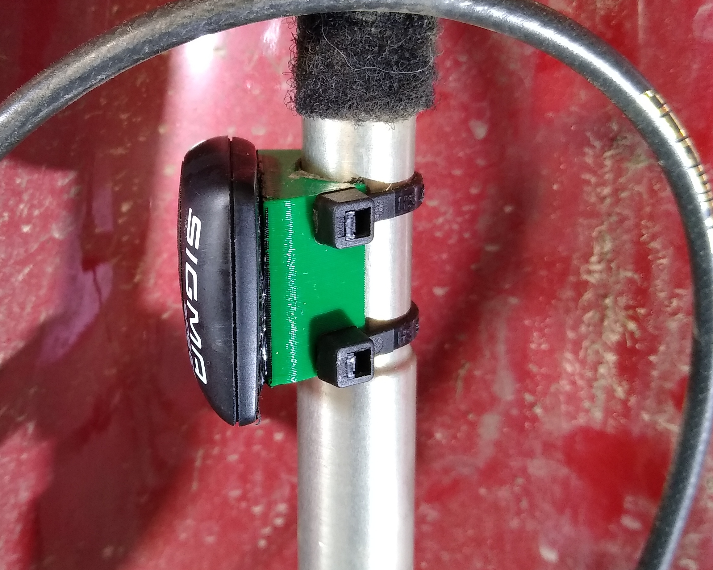 Attachment for speedometer speed sensor (FreeCAD) by NUeB | Download ...
