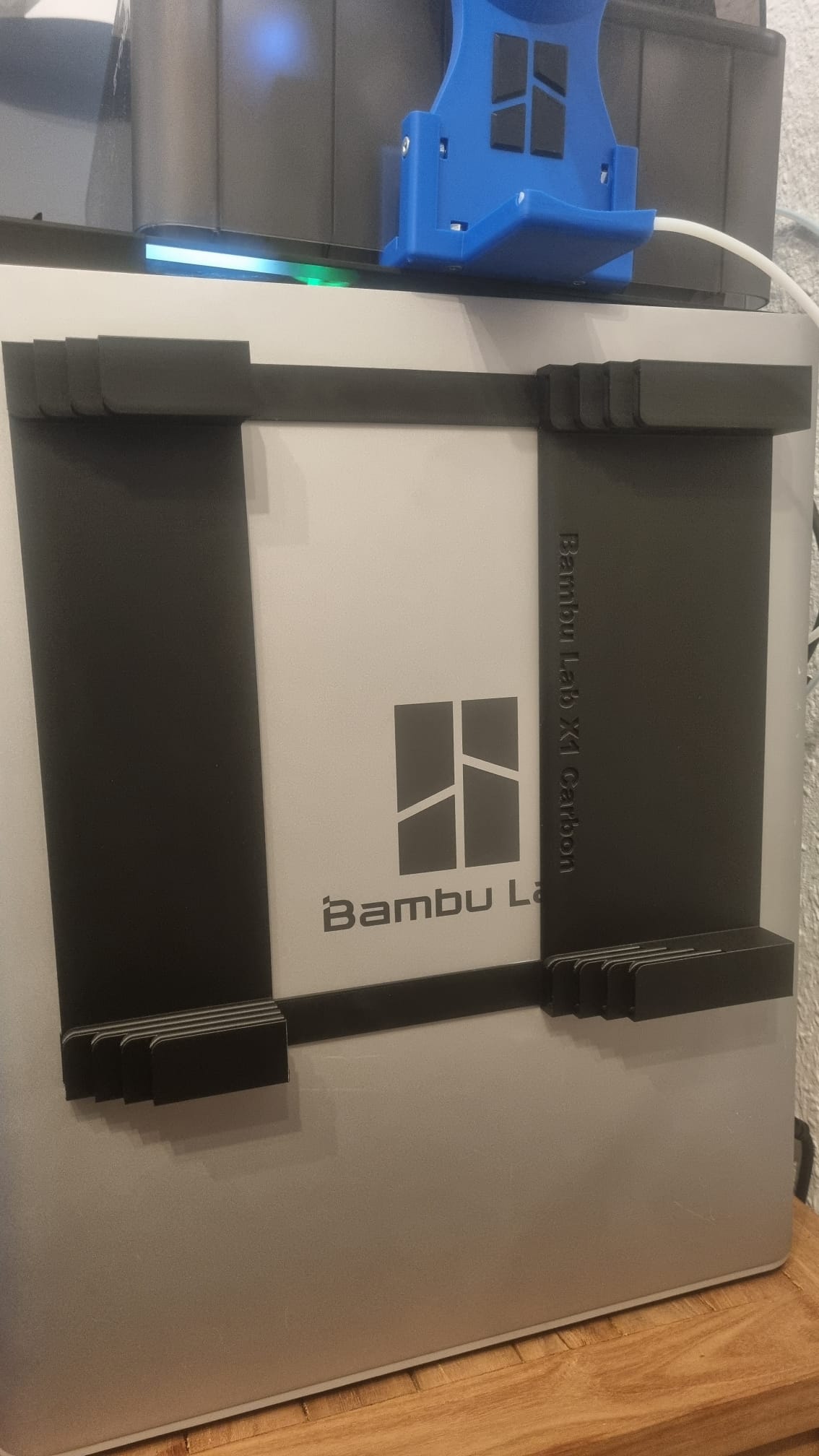 Bambulab X1 Plate Holder - Remix by Mauiseiner | Download free STL ...