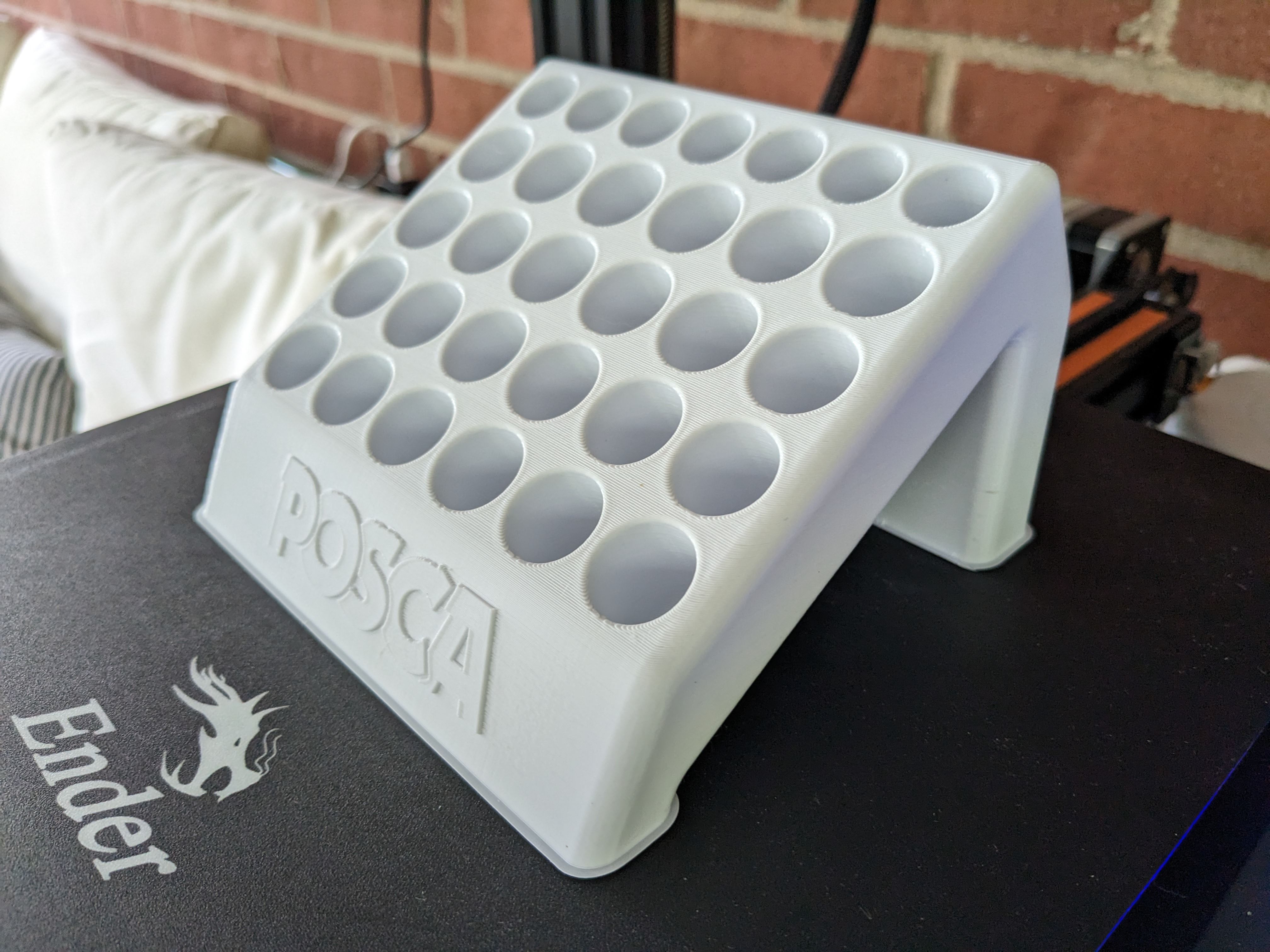 UNI POSCA stand for 7 3M and 24 5M markers by Zdre | Download free STL ...