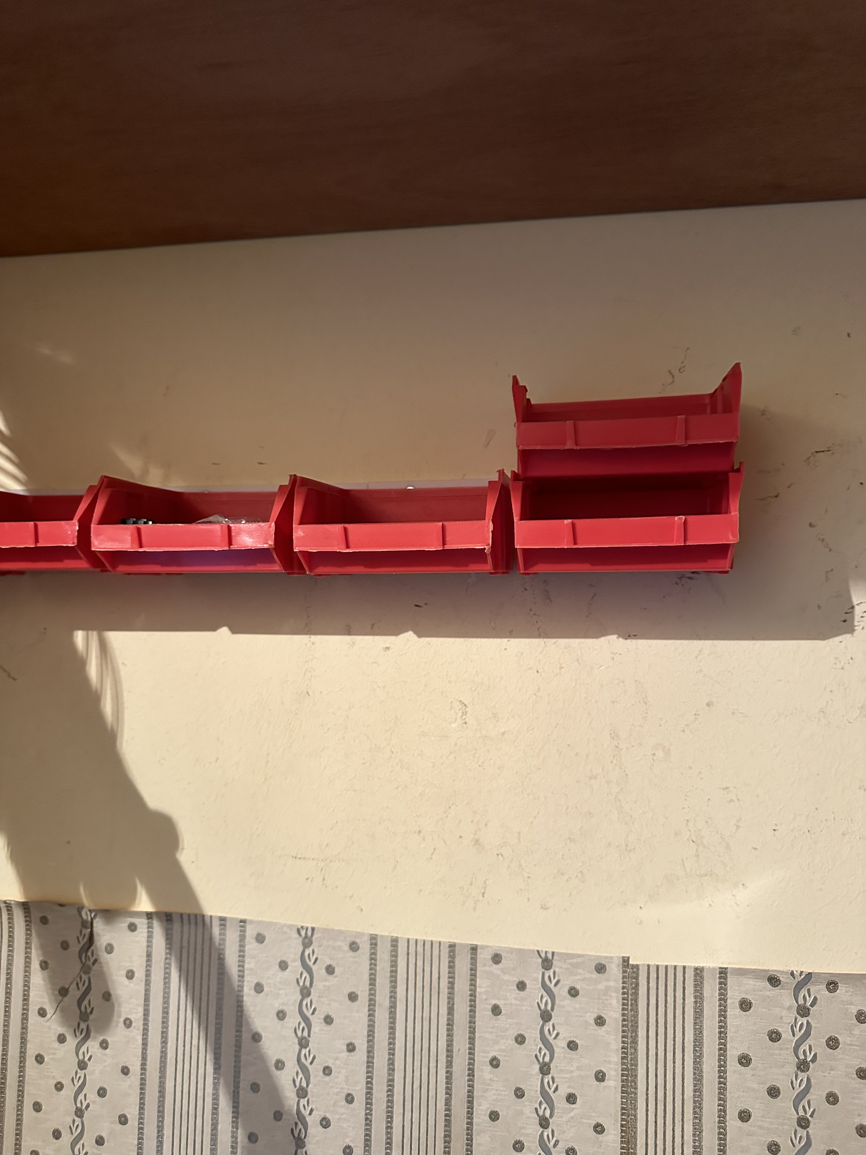 Bin wall mount por Bastien | Descargar modelo STL gratuito | Printables.com