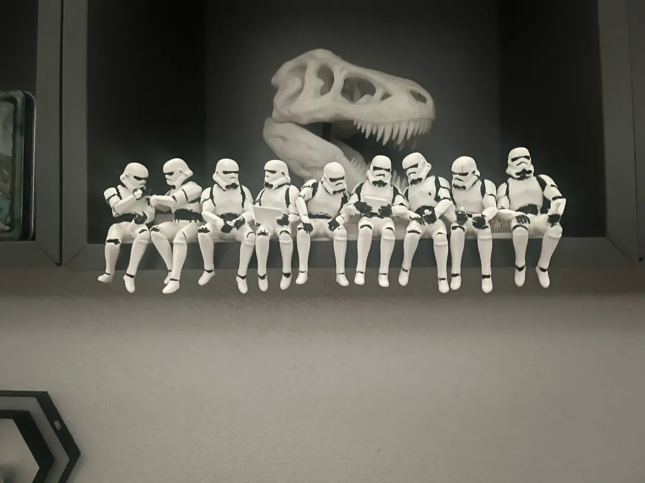 Lunch atop a shelf (StarWars Troopers) by FunkyArt | Download free STL ...