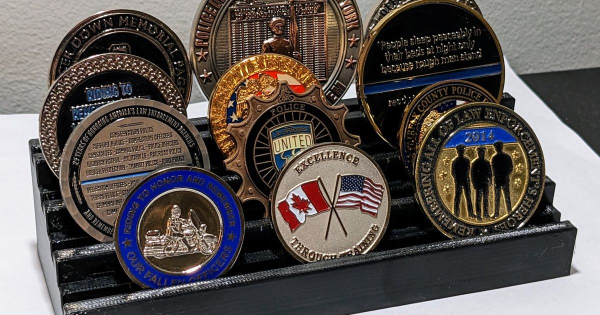 Parametric Challenge Coin Display by schutz | Download free STL model ...