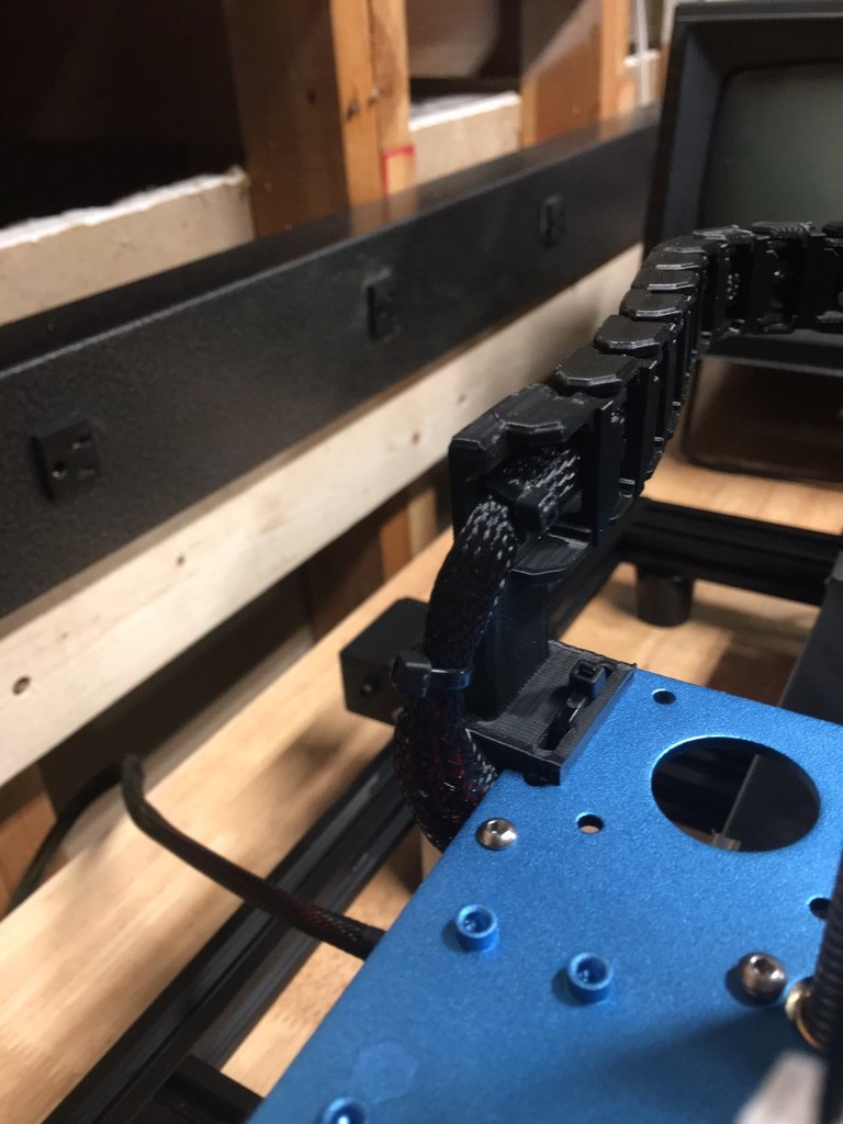 CR-10 V3 Hot End Cable Chain by mfetting | Download free STL model ...