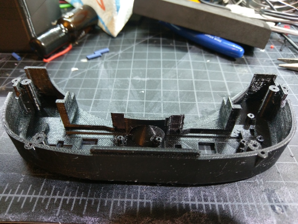 Eachine EV100 FPV Goggle shell replacement by Thump2010 | Download free ...