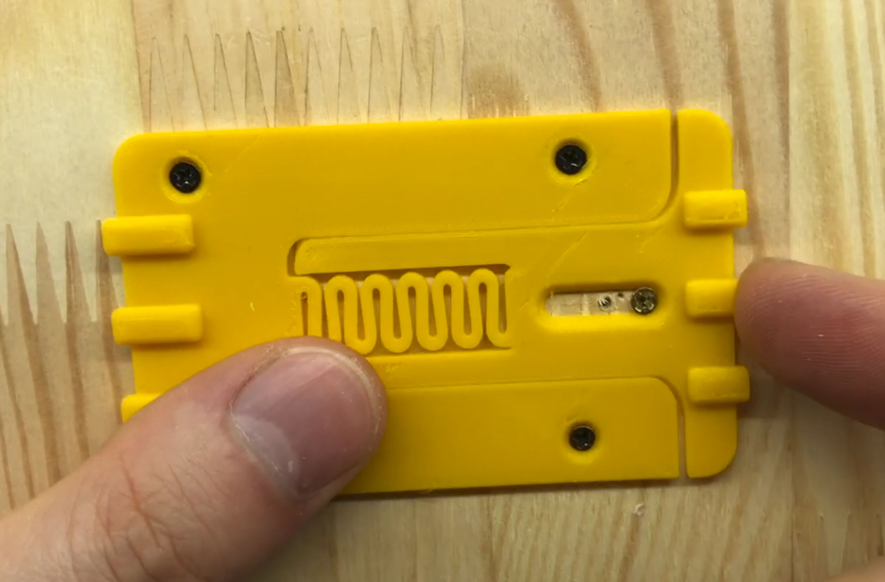 Smart faucet on Arduino (filter resource counter) by Ruvim Kub ...