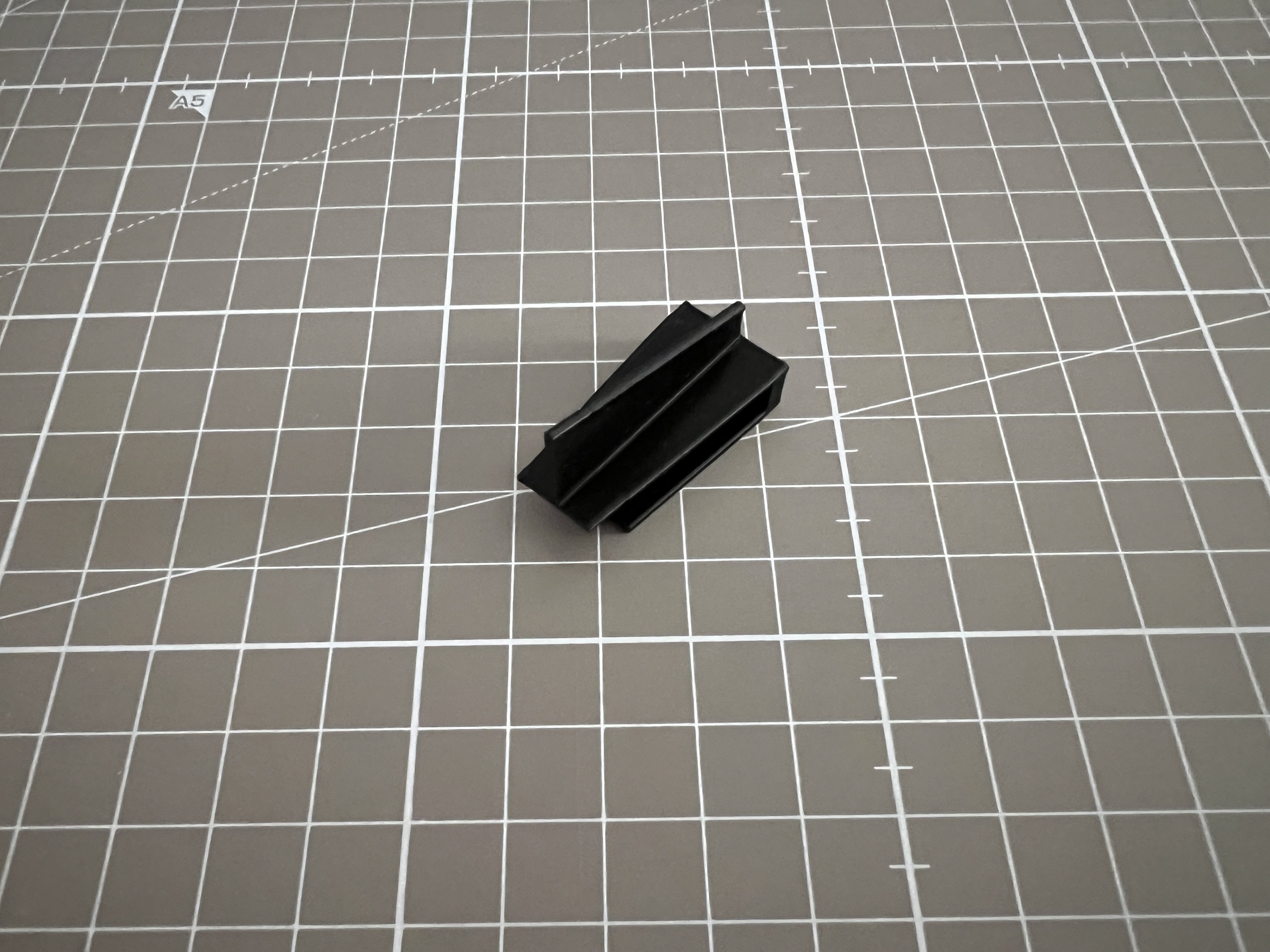 Comic Book Separator & Stand by ES_Models | Download free STL model ...