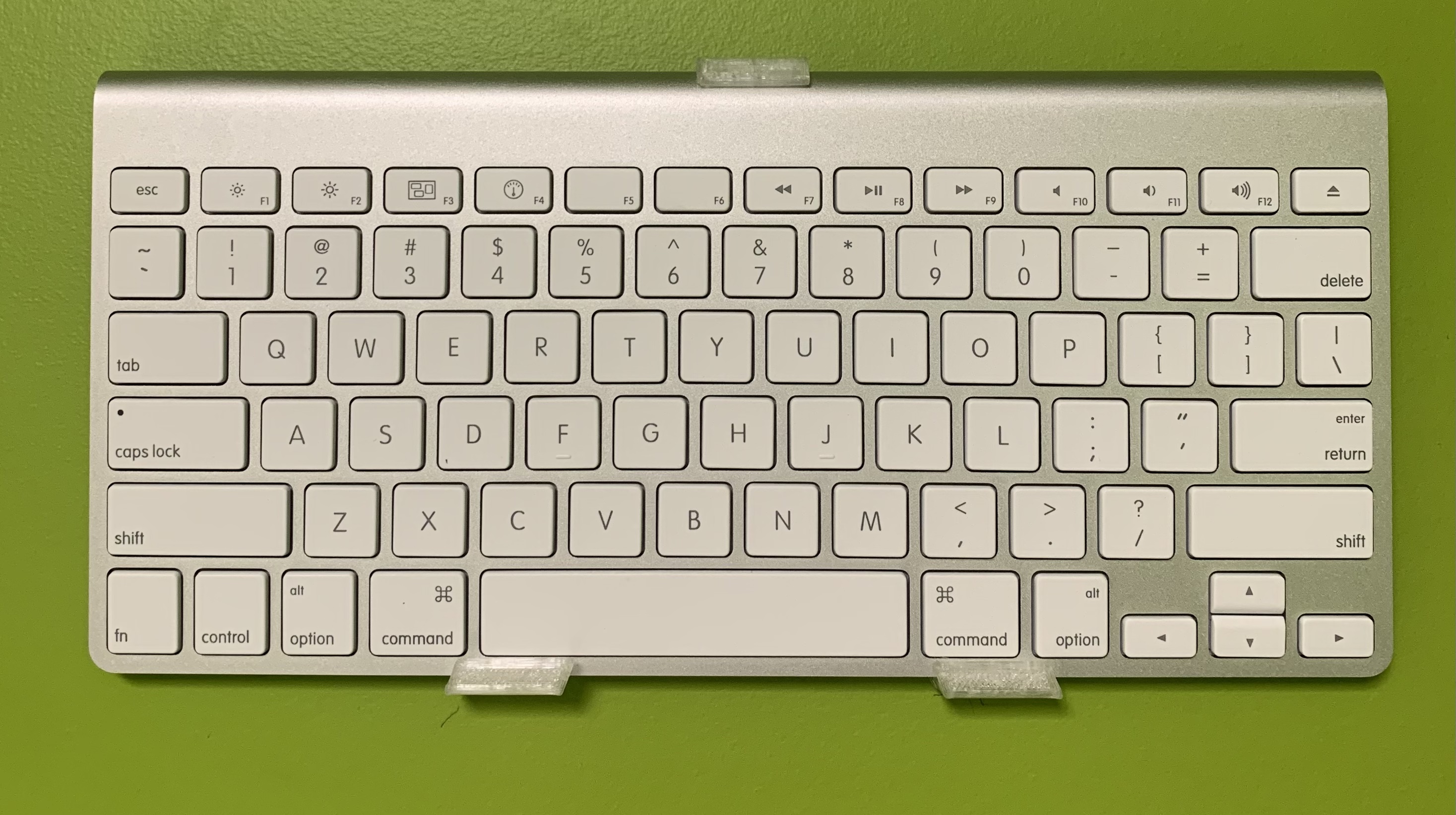 Apple Keyboard wall mount by tystevenson | Download free STL model ...