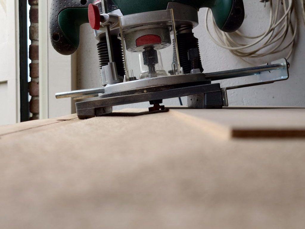 Raised Panel Jig for Handheld Router by matthijsbos | Download free STL ...