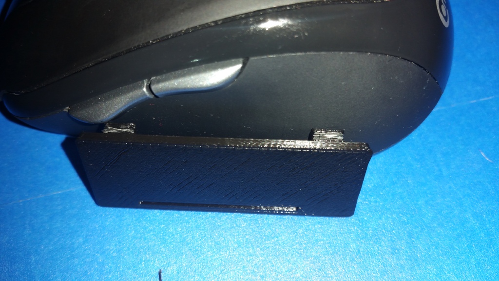 Wireless Mouse Battery Cover by Jonathan A | Download free STL model ...