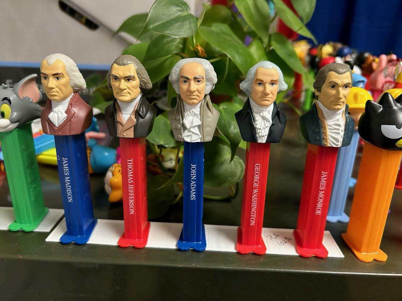 PEZ base holder by KyleT | Download free STL model | Printables.com