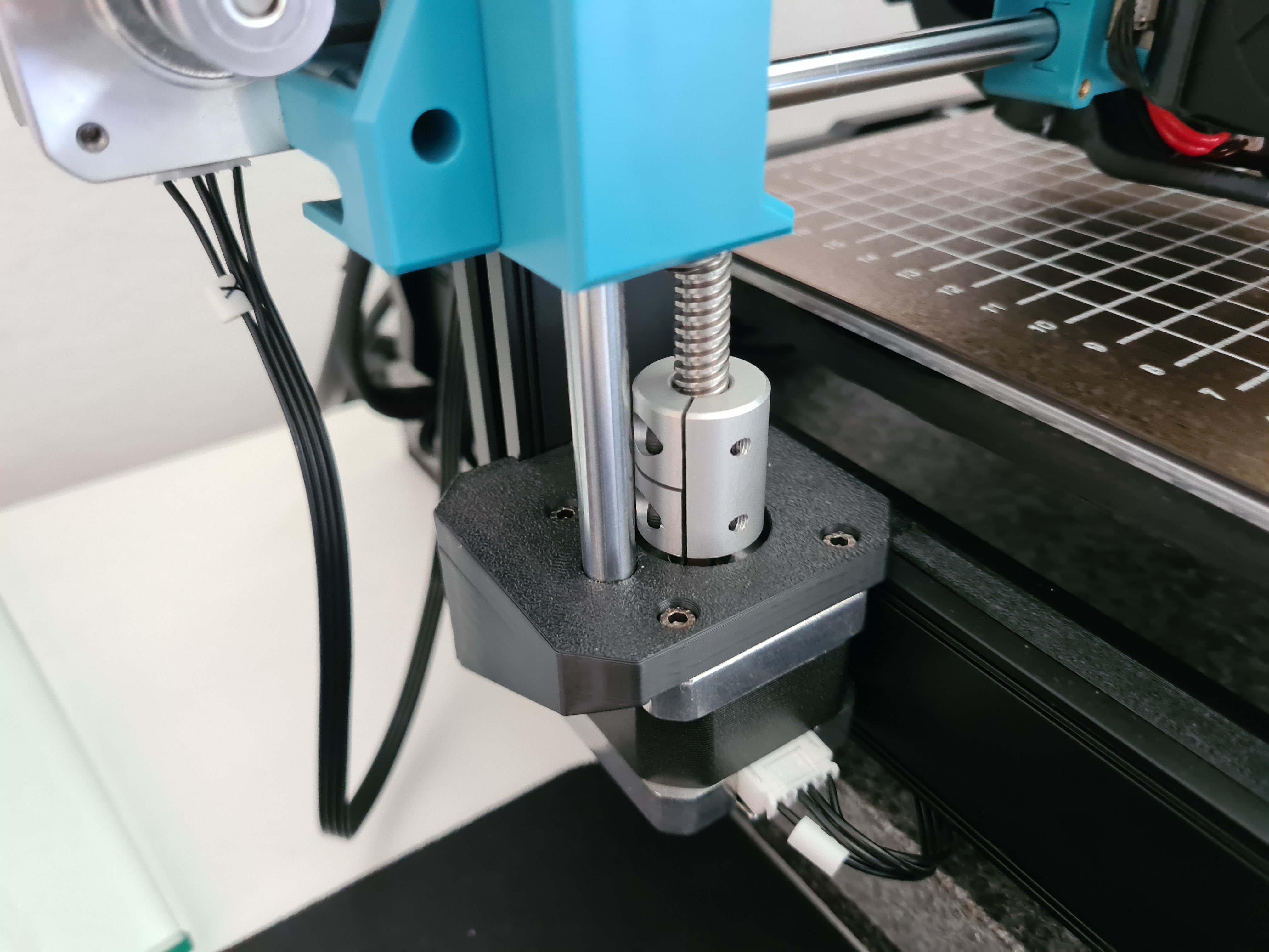 Sovol SV06 Z-Axis Motor Mount by Leander Perez Blanco | Download free ...