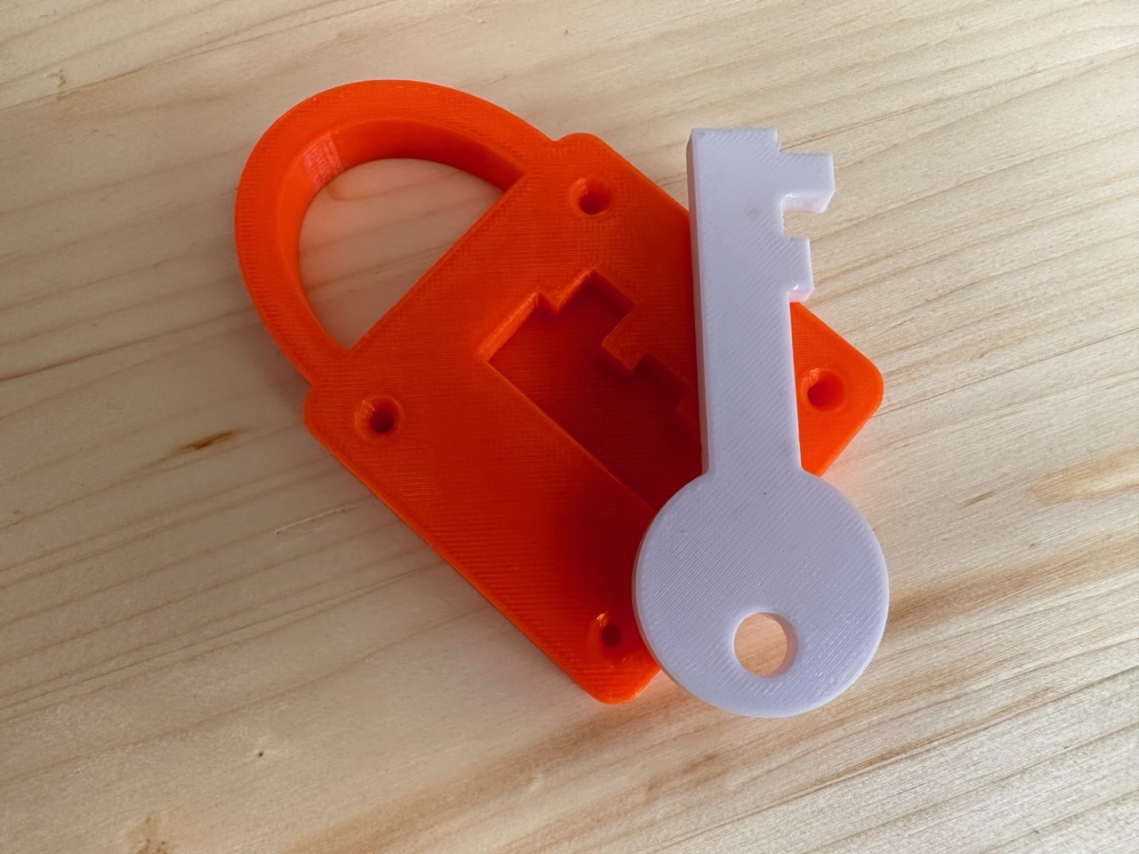 Zámek a klíč | The lock and key | Activity board by OUBRECHT.com ...