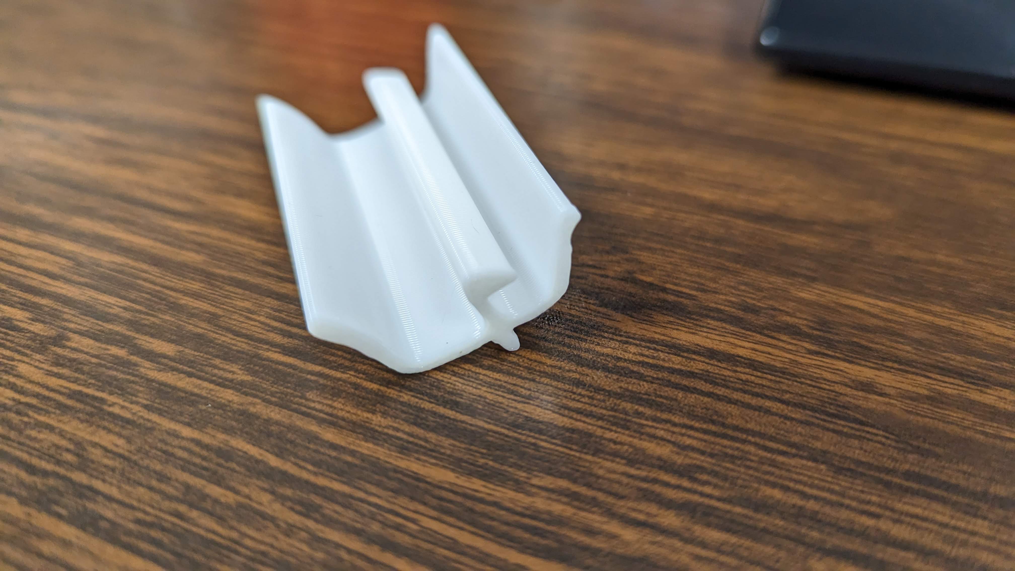 Screendoor window retainer clip by KyleT | Download free STL model ...