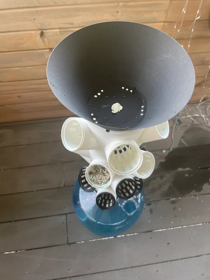 Hydroponics by Bryant Yu | Download free STL model | Printables.com