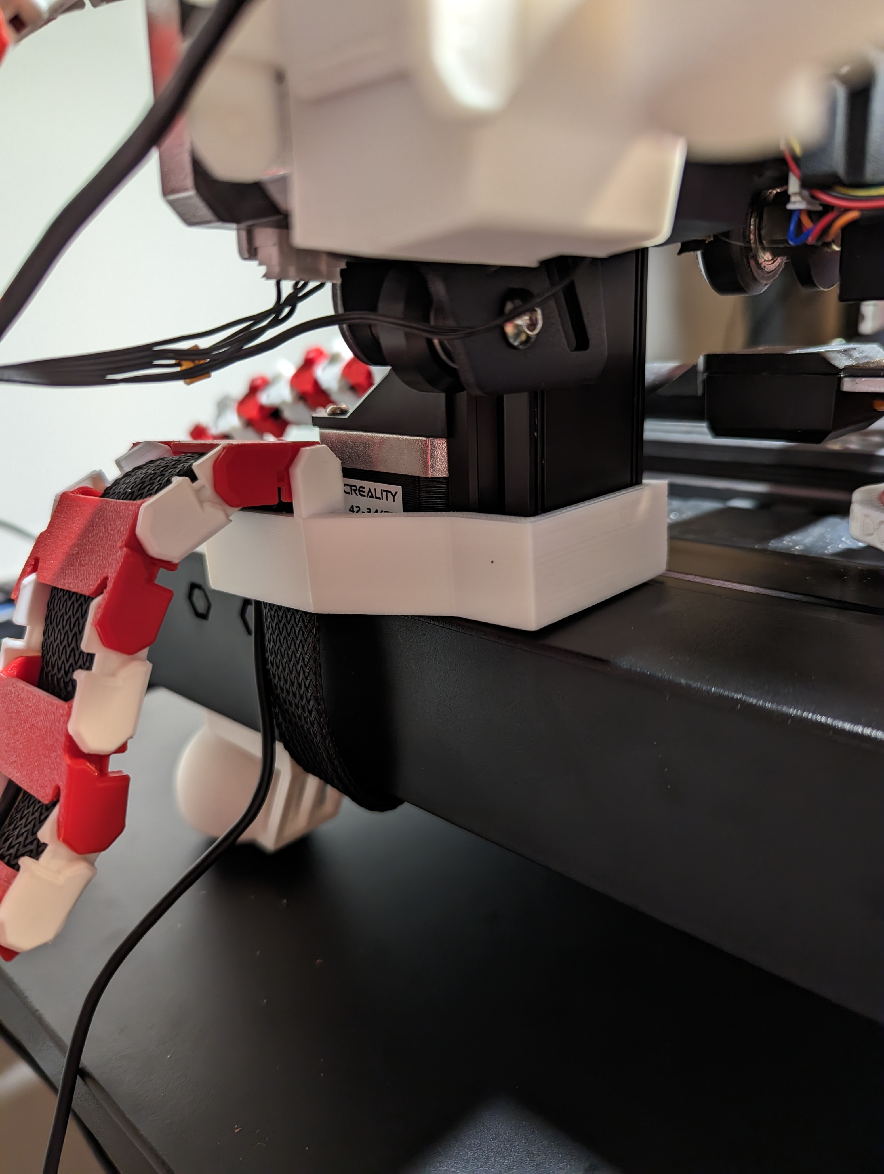 Ender-3 S1 Pro Extruder Chain Z-Axis Mount par IronAegis | Téléchargez ...